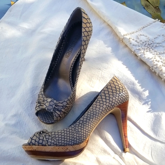 Moda Spana | Shoes | Moda Spana Stiletto Heels Cork Platform Peep Toe ...